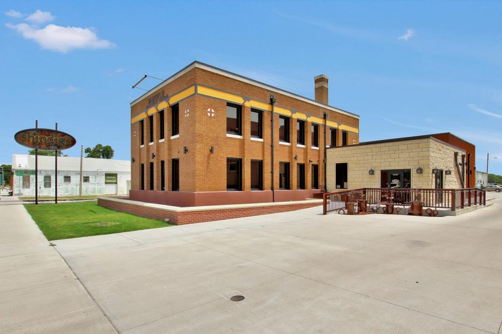Shindigs Bar And Grill Winfield, Ks By Agora Architectural Design, Llc ...