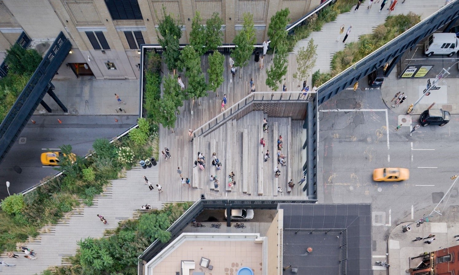 Evolution of Public Spaces in Contemporary Urban Life - RTF