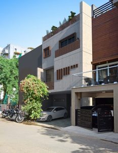 HS House by Saransh - RTF | Rethinking The Future