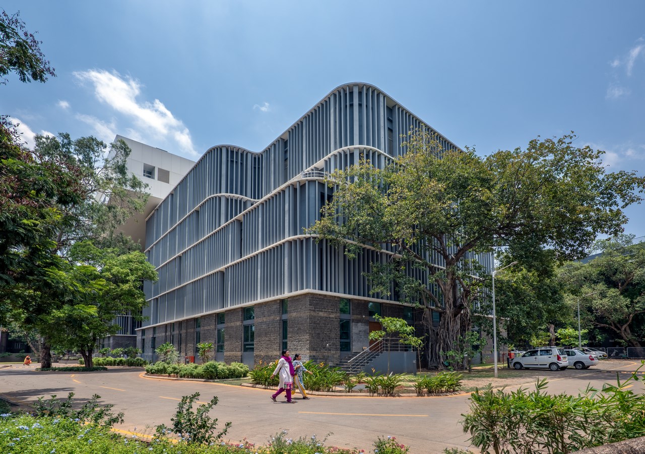 Collector Office By Sunil Patil & Associates - RTF | Rethinking The Future