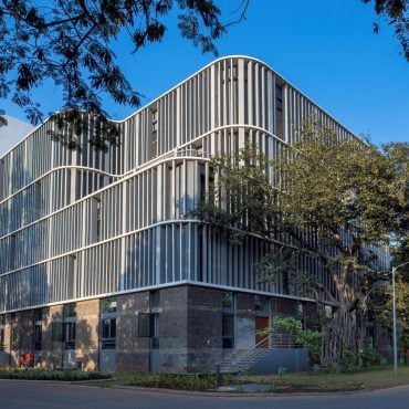 Collector Office By Sunil Patil & Associates - RTF | Rethinking The Future