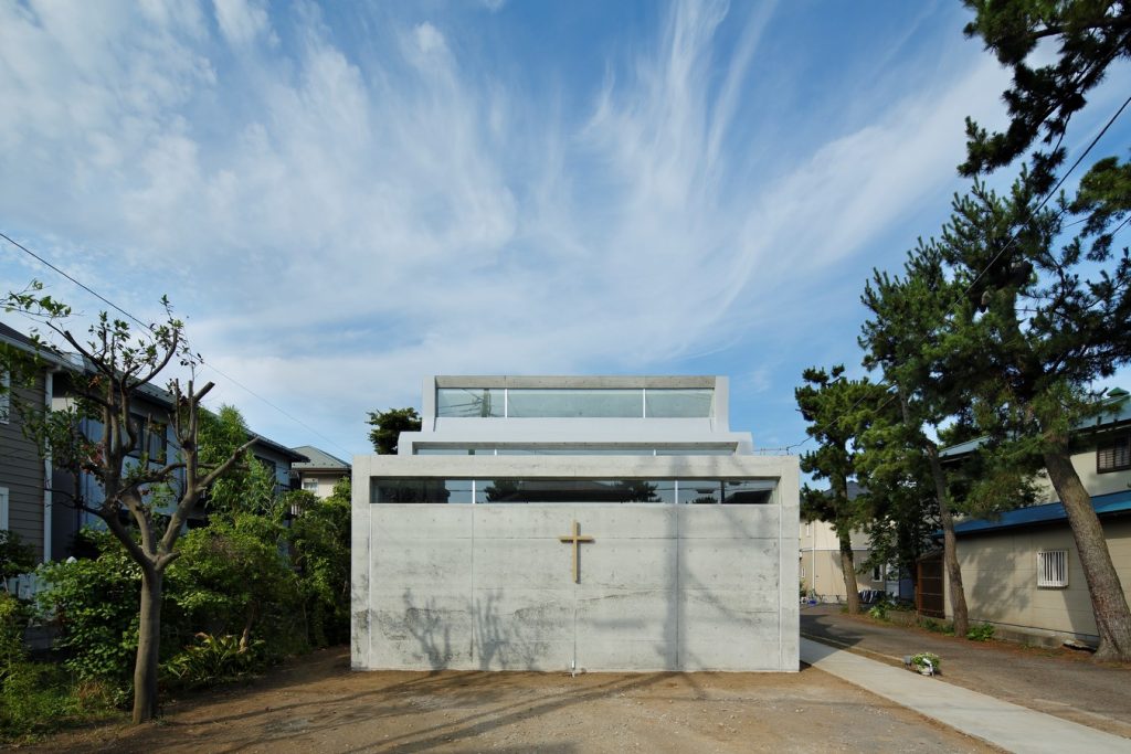 SHONAN CHRIST CHURCH By Takeshi Hosaka architects - RTF | Rethinking ...
