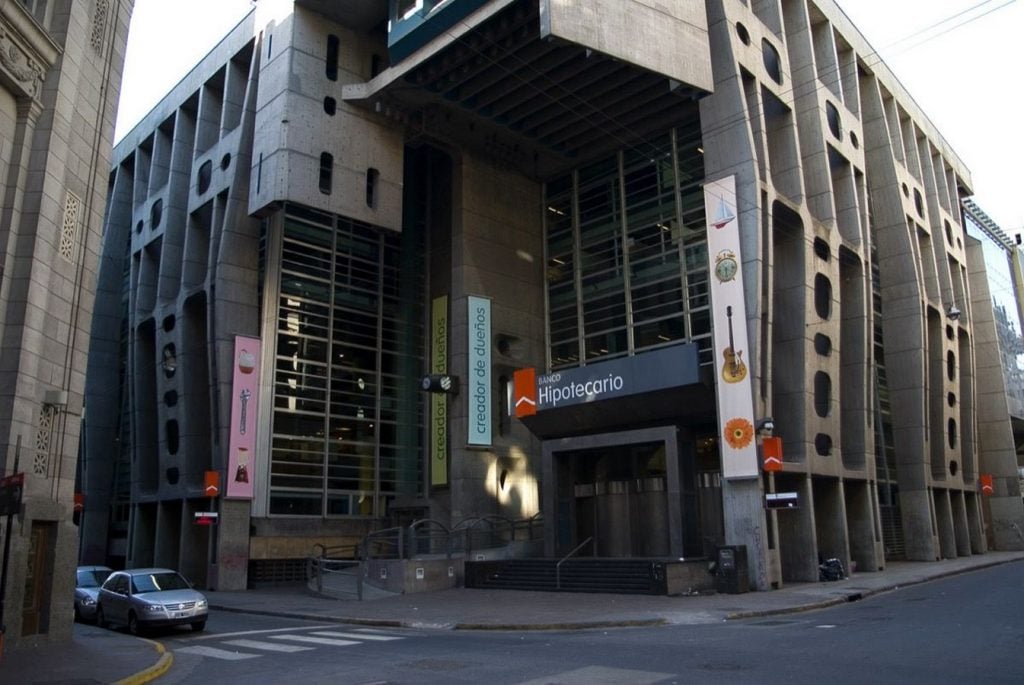 10 Prime Examples of Brutalist Architecture - RTF | Rethinking The Future
