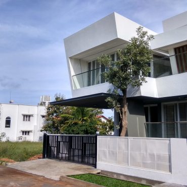 House in the Golf Course By Radical Architecture - RTF | Rethinking The ...