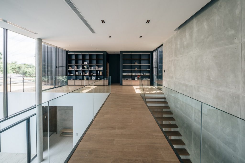 bAAn By Anonym - RTF | Rethinking The Future