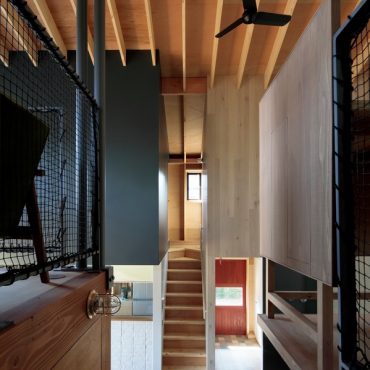 Tab House by Takanori Ineyama Architects - RTF | Rethinking The Future