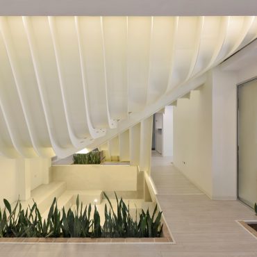APARAT Headquarters by Qastic - RTF | Rethinking The Future