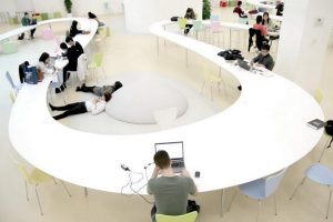 Furniture Design :20 Furniture designed by Famous Architects of the world