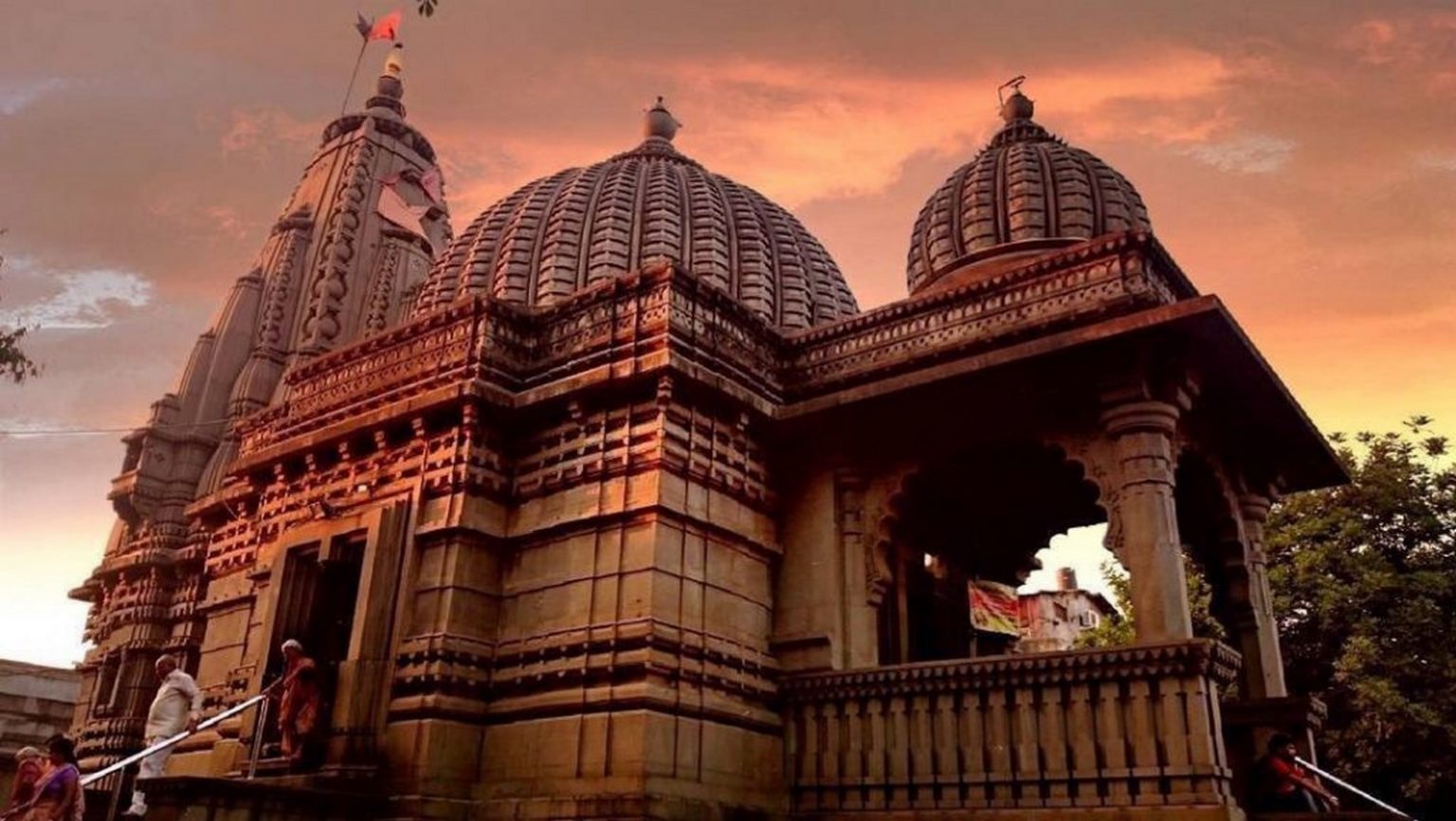 Architecture of Indian Cities Nashik - Culture along the banks of ...