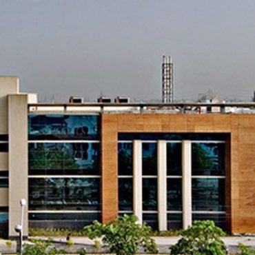 10 Most Inspirational Green Buildings in India - Rethinking The Future