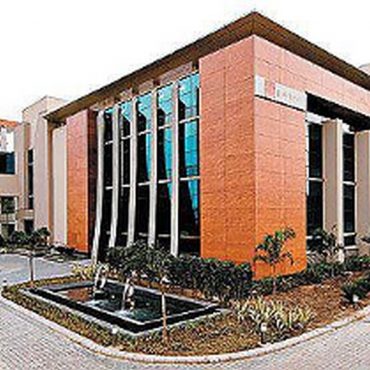 10 Most Inspirational Green Buildings in India - Rethinking The Future