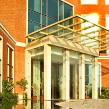 10 Most Inspirational Green Buildings in India - Rethinking The Future