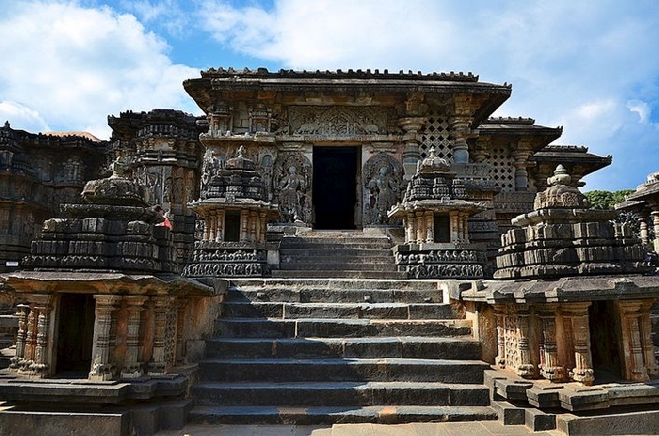 Temple complex Information centre by architecture - RTF | Rethinking ...