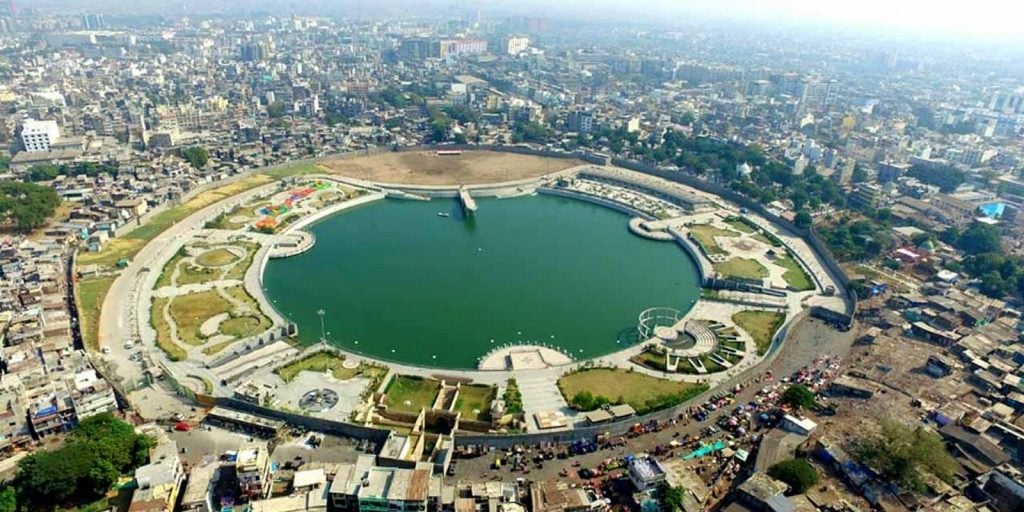 Architecture of Indian Cities Surat- India’s first LEED-certified Green ...