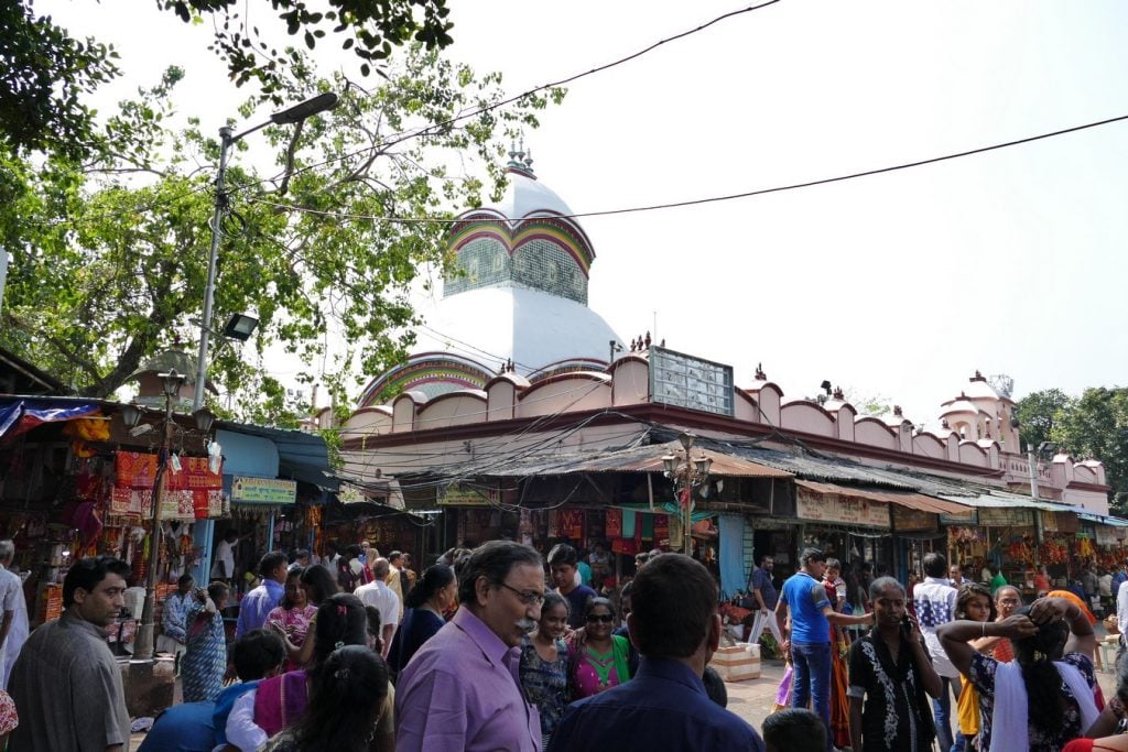 Walking through the streets of Kolkata - A visual description of Street ...