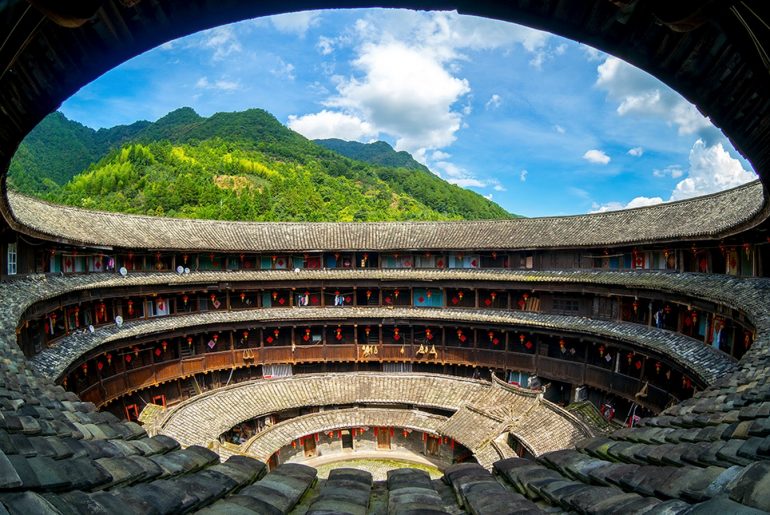 10 Stunning examples of Earth Architecture around the world - RTF