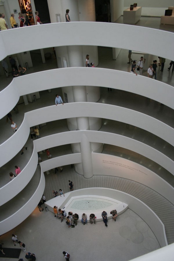 10 Timeless famous structures by starchitects that every architect ...