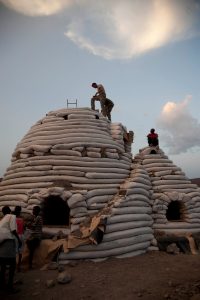 10 Construction techniques used in Earth architecture - RTF ...
