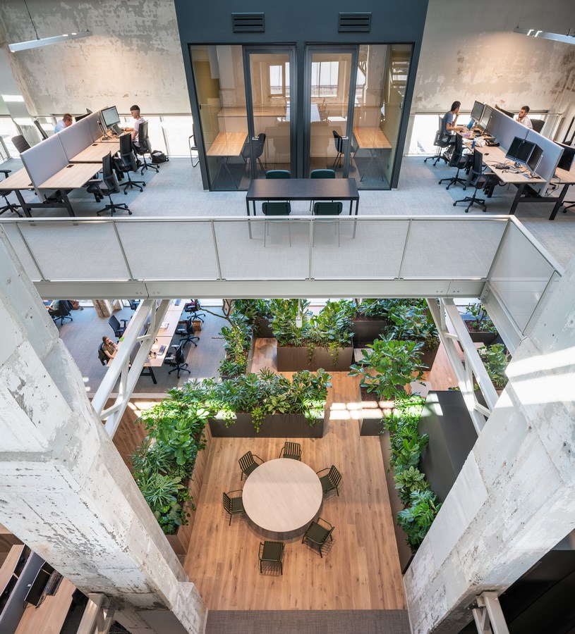 Factory hall transforms into dynamic office by HofmanDujardin - RTF ...