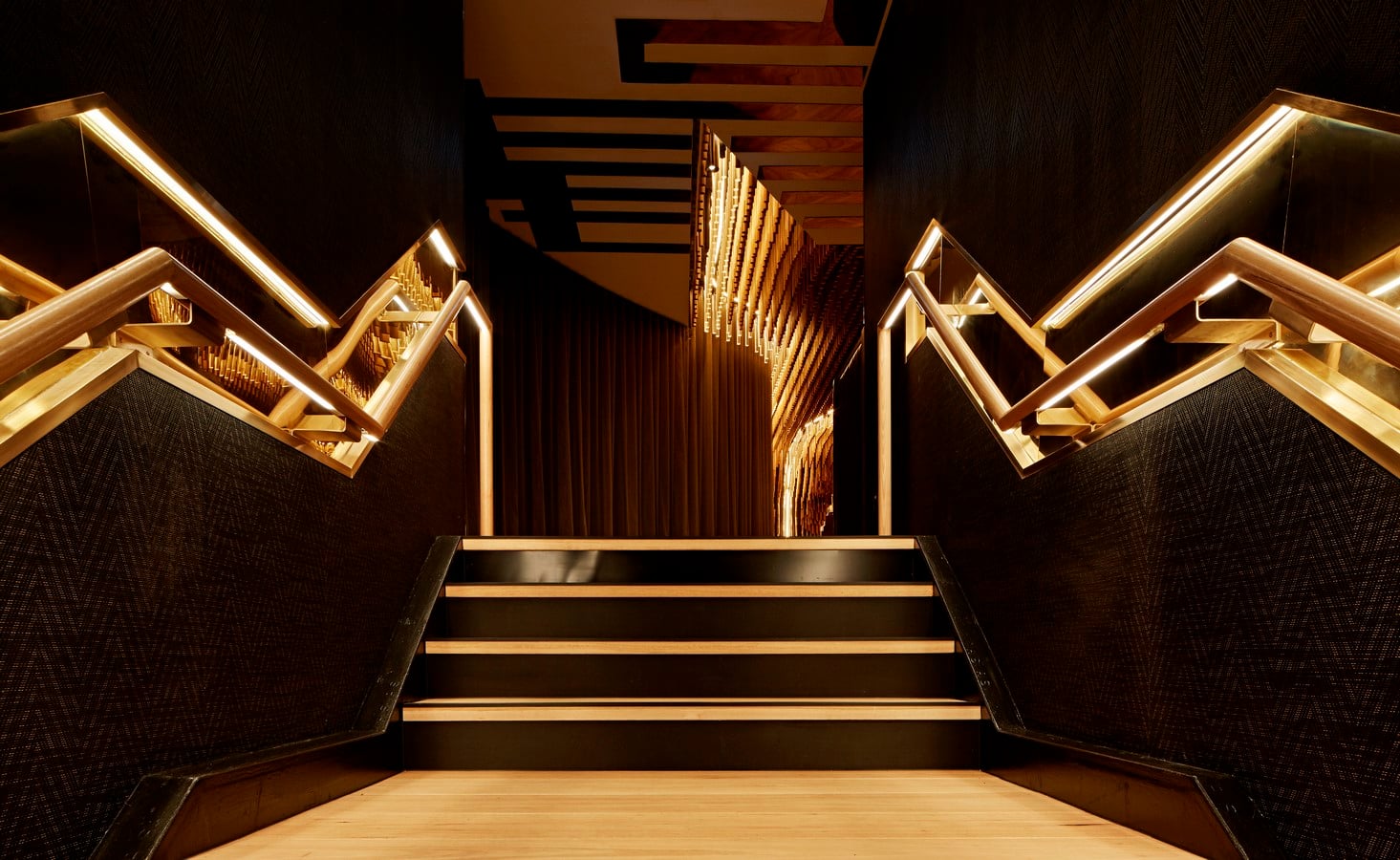 Kingpin Crown by Tonic Design - RTF | Rethinking The Future
