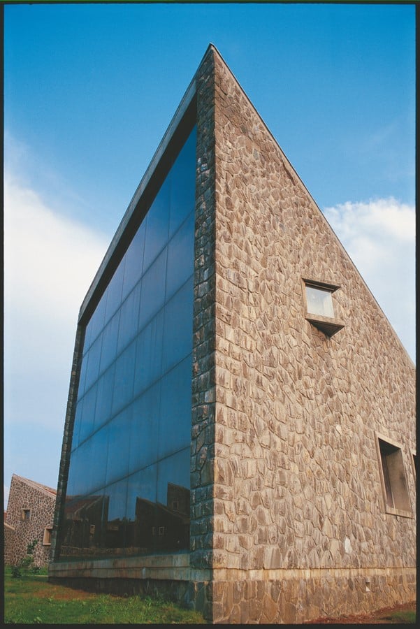 Mahindra United World College of India by Christopher Charles Benninger ...