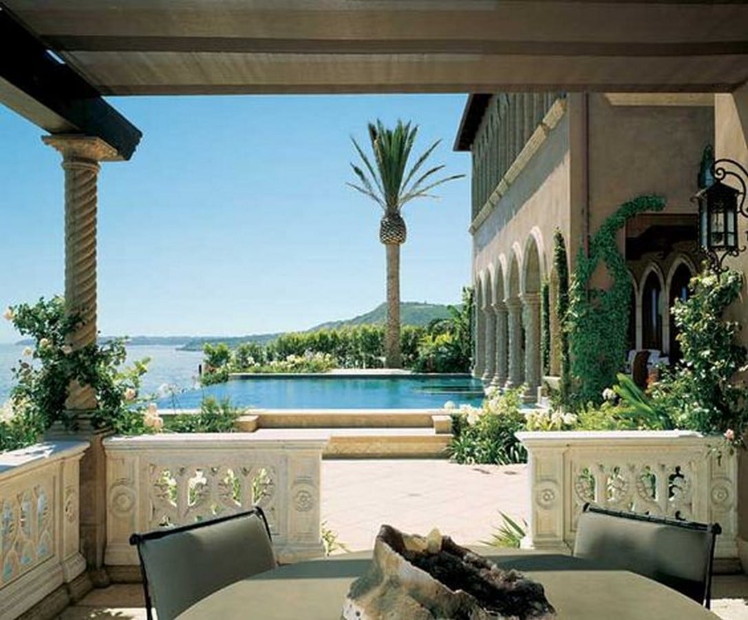 30 beautiful pools in celebrity houses - RTF | Rethinking The Future