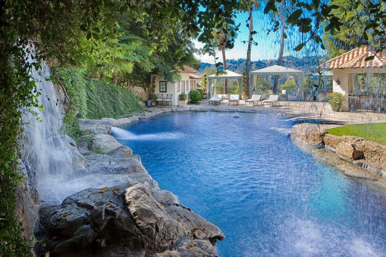 30 beautiful pools in celebrity houses - Page 3 of 3 - RTF | Rethinking ...