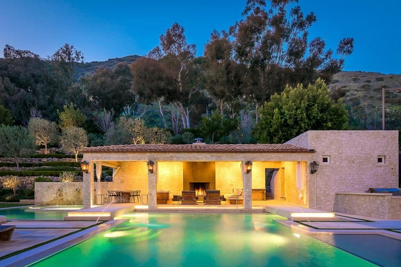 30 beautiful pools in celebrity houses - Page 3 of 3 - RTF | Rethinking ...