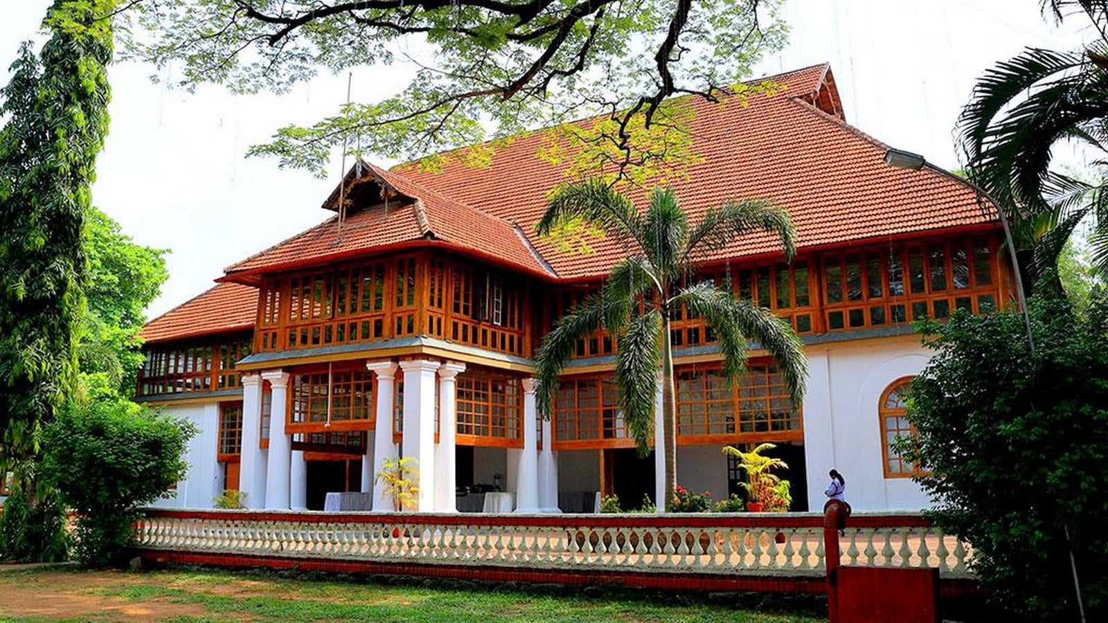 Ancient Buildings to visit in Kerala for the Travelling Architect - RTF