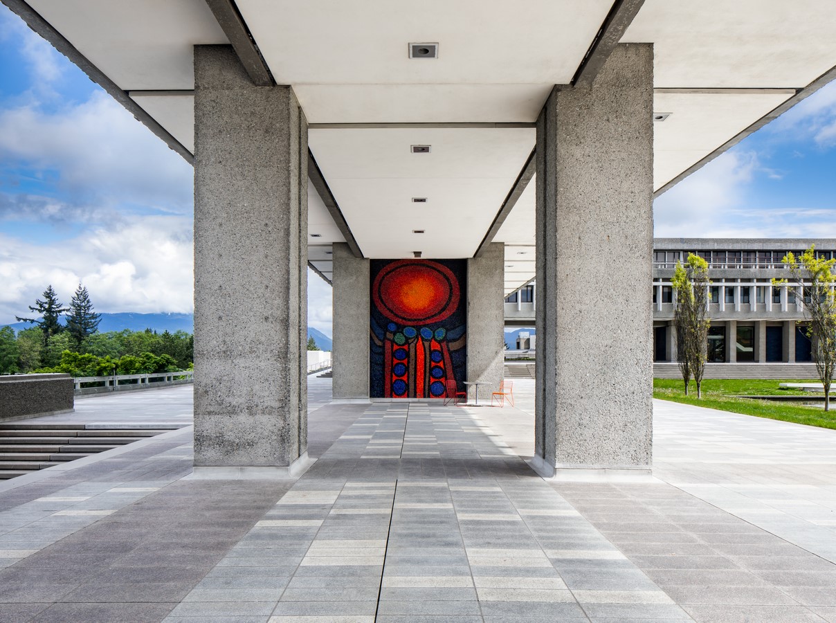 SFU Burnaby Campus Plaza Renewal By public architicture and ...