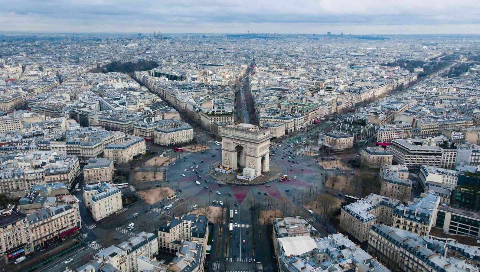 Urban Inequalities in the international city of Paris - RTF