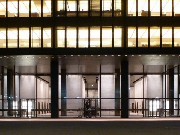 Richard Kelly: Pioneers of architectural lighting design - RTF