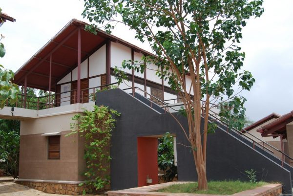 Hunnarshala Foundation: Pioneering Sustainable Architecture of Regional ...