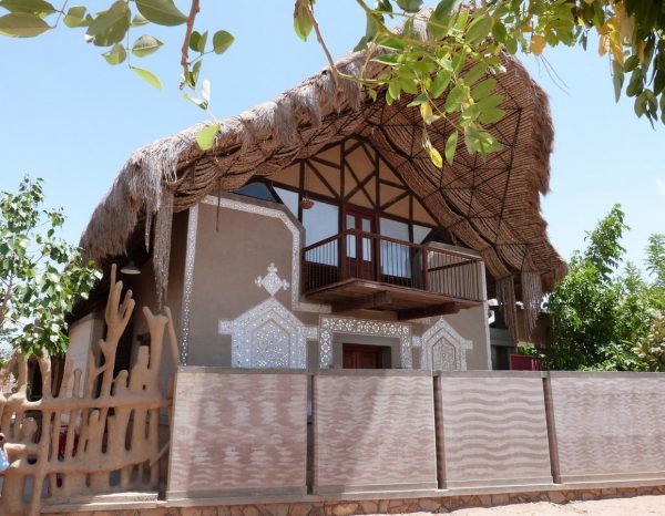 Hunnarshala Foundation: Pioneering Sustainable Architecture of Regional ...