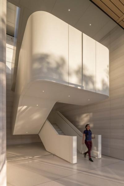 Apple Park by Norman Foster: All in one space - RTF | Rethinking The Future