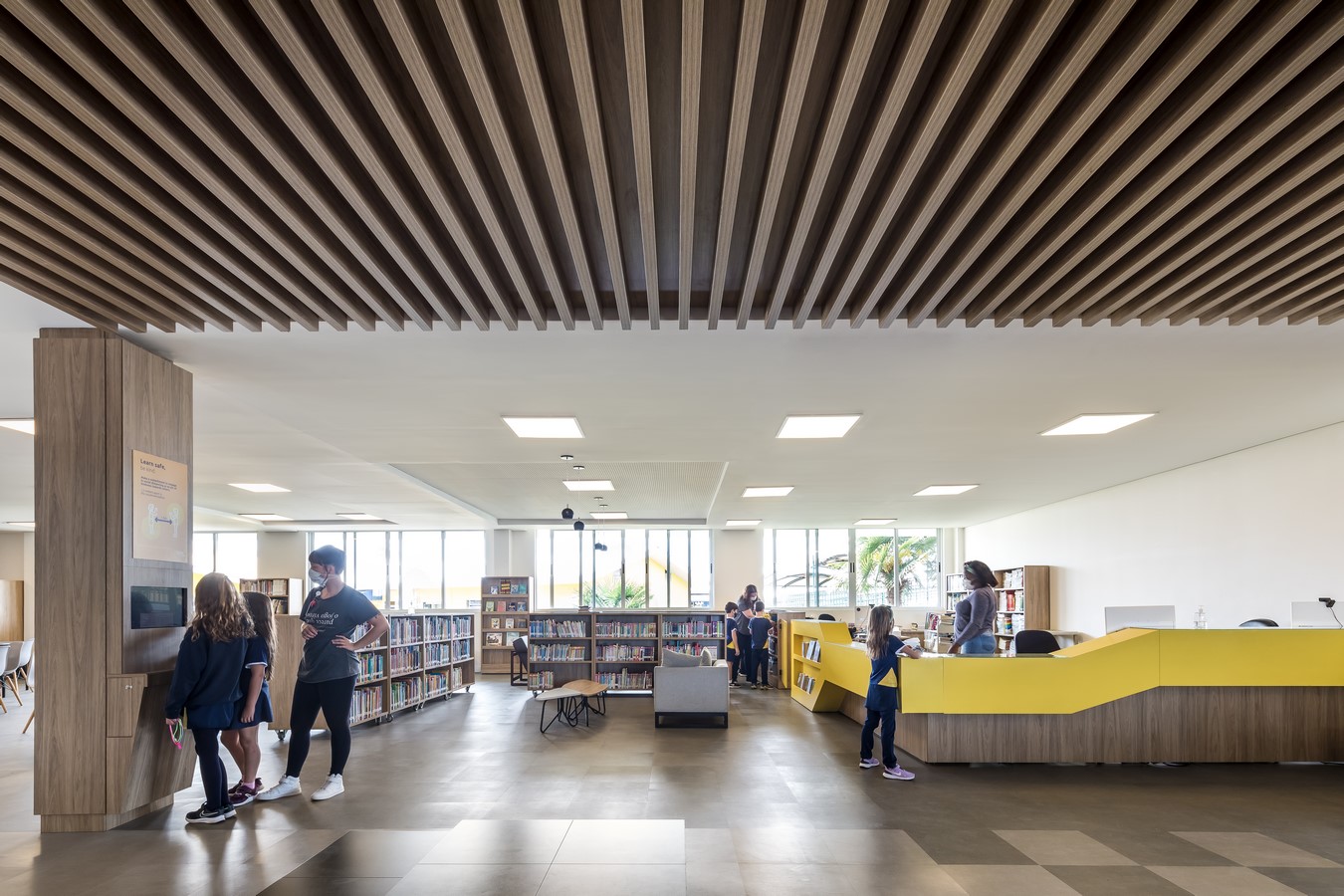 Learning Center International School of Curitiba by Sum Architecture ...