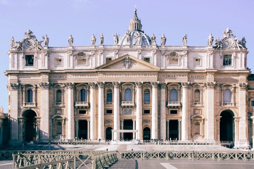 Timeline of restoration: Saint Peter's Basilica - RTF