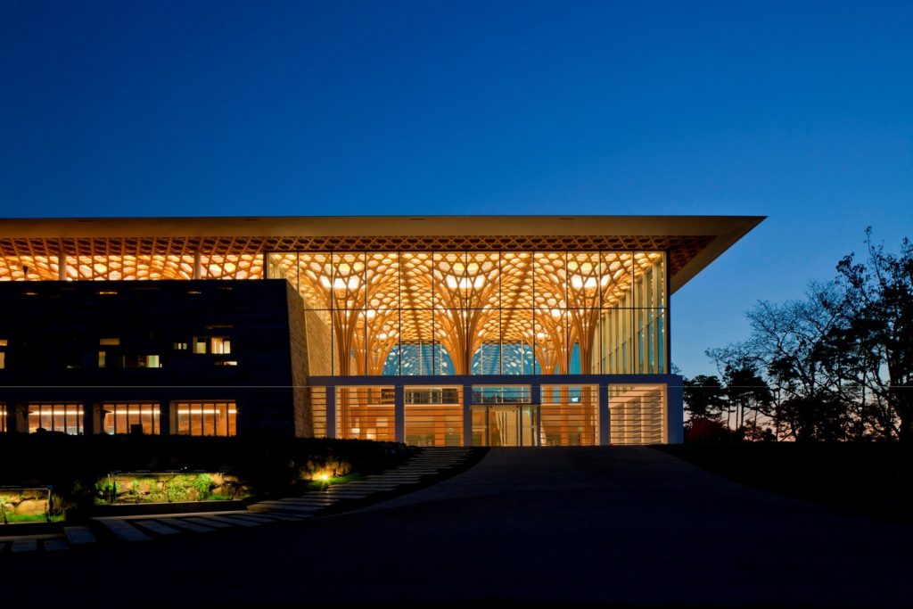 Haesley Nine Bridges Golf Clubhouse by Shigeru Ban - RTF | Rethinking ...