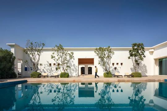 Hotel at Bodhgaya, Bihar, by Shimul Javeri Kadri - RTF | Rethinking The ...