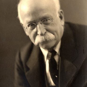 Article in Focus: Garden City by Sir Ebenezer Howard - RTF