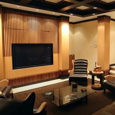 An inside look at all the houses owned by Michael Jordan