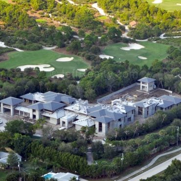 An inside look at all the houses owned by Michael Jordan