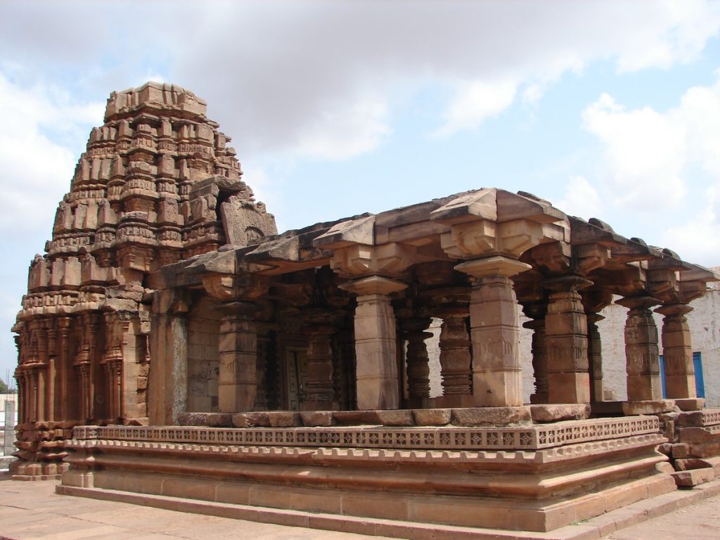 15 Places To Visit In Karnataka for Travelling Architect - RTF