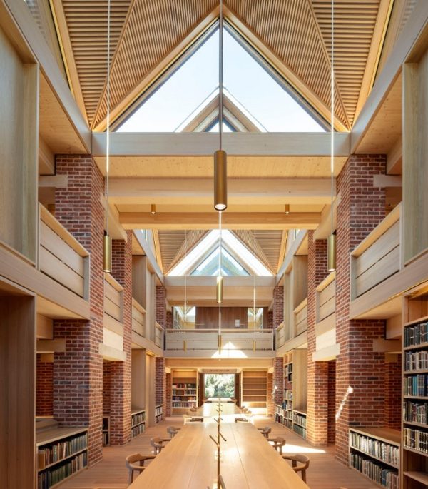 Magdalene College Library in Cambridge designed by Níall McLaughlin ...
