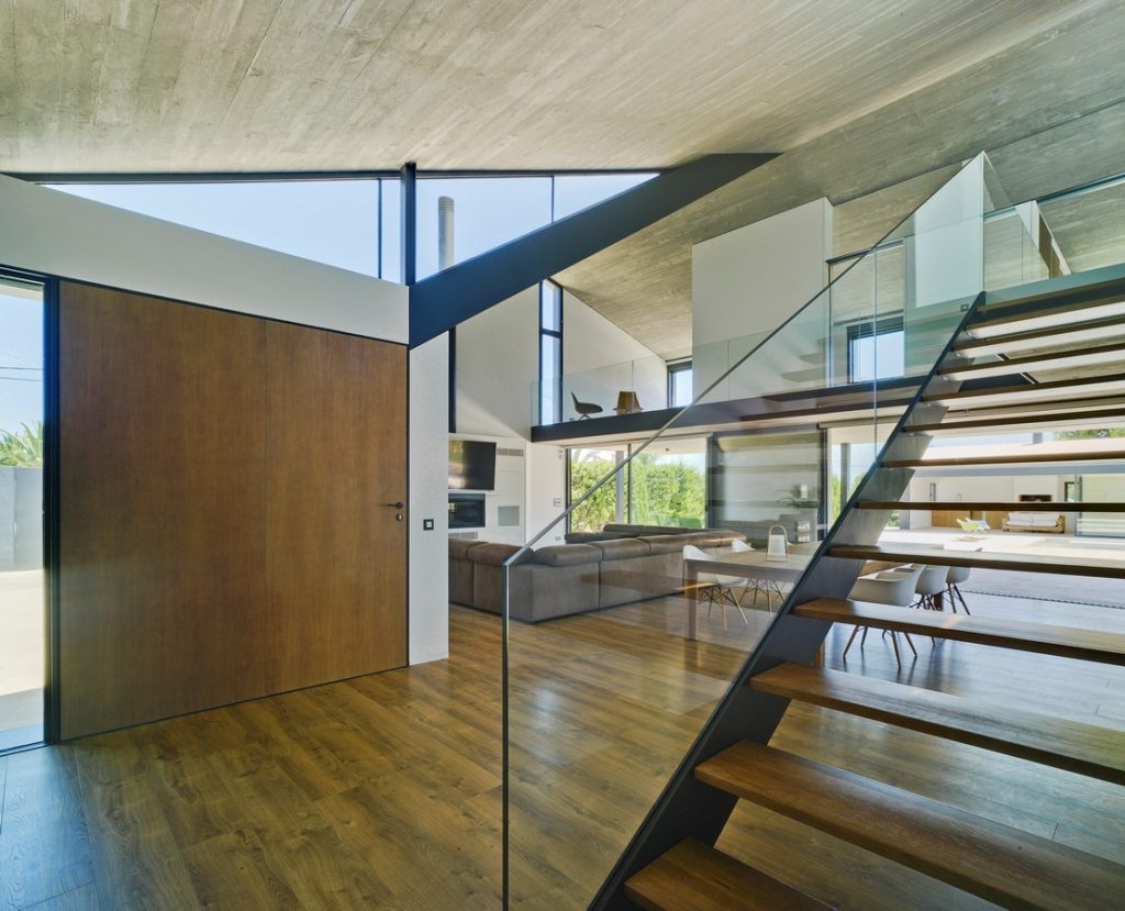 PMC House by Jaime Sepulcure Arquitecturas - RTF | Rethinking The Future