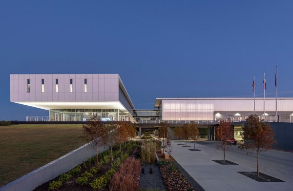 Collin College Technical Campus by Perkins and Will - RTF | Rethinking ...