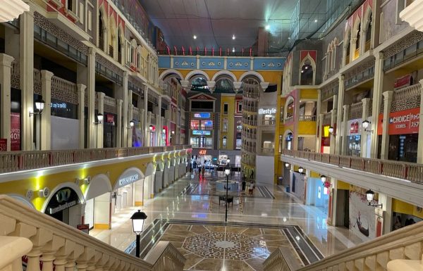 15 Places to Visit in Noida for Travelling Architect - RTF