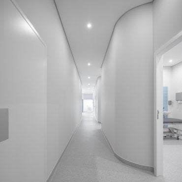 Physiotherapy Clinic by Hinterland Architecture Studio - RTF