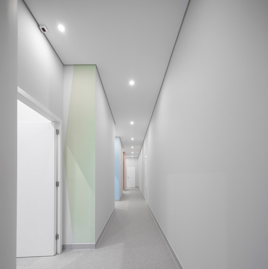 Physiotherapy Clinic by Hinterland Architecture Studio - RTF