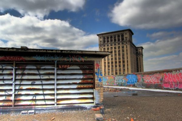 Abandoned Buildings In Detroit: 10 Buildings Every Architect Must See ...